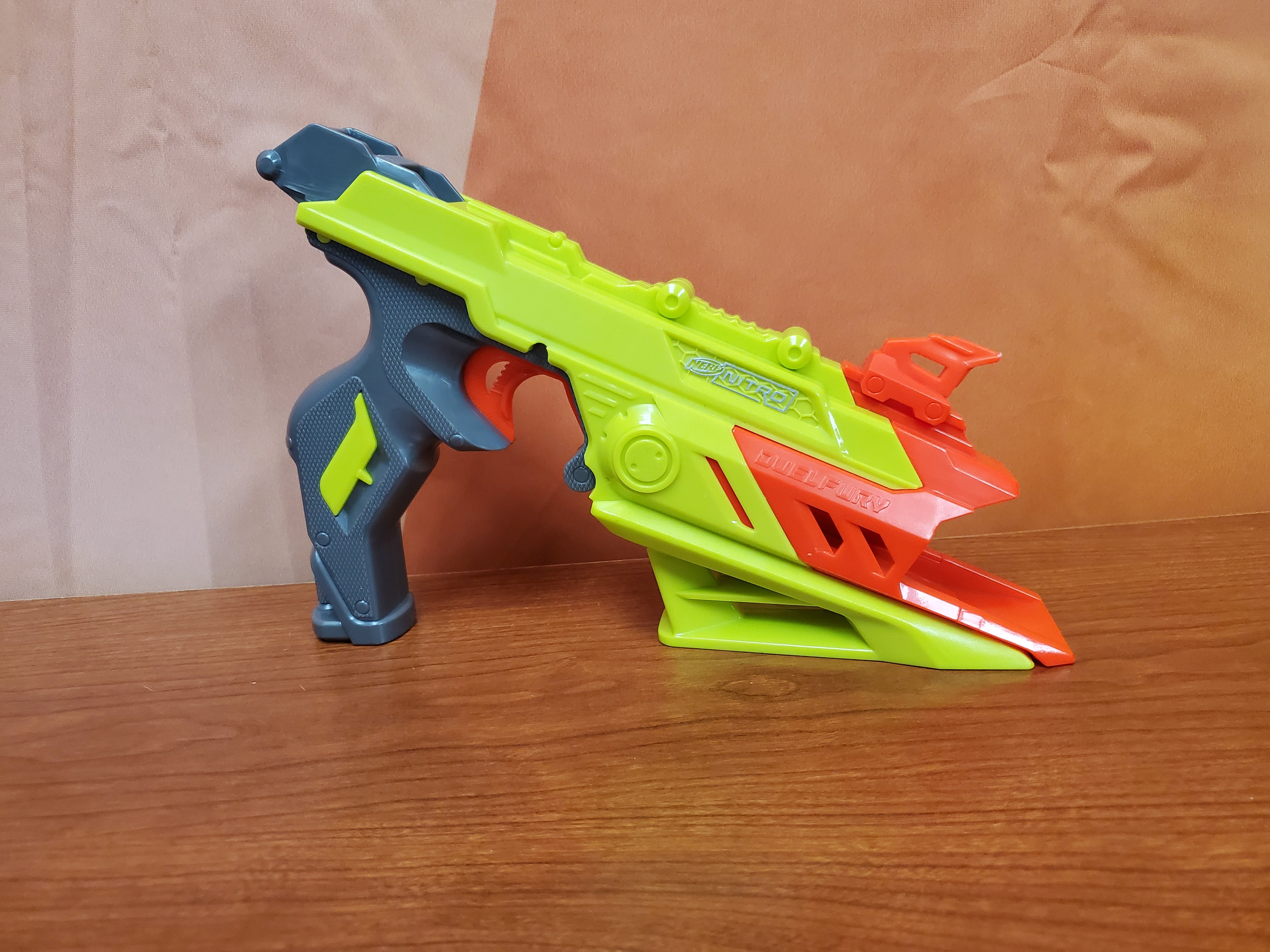 Nerf Nitro DuelFury – Blaster Guy