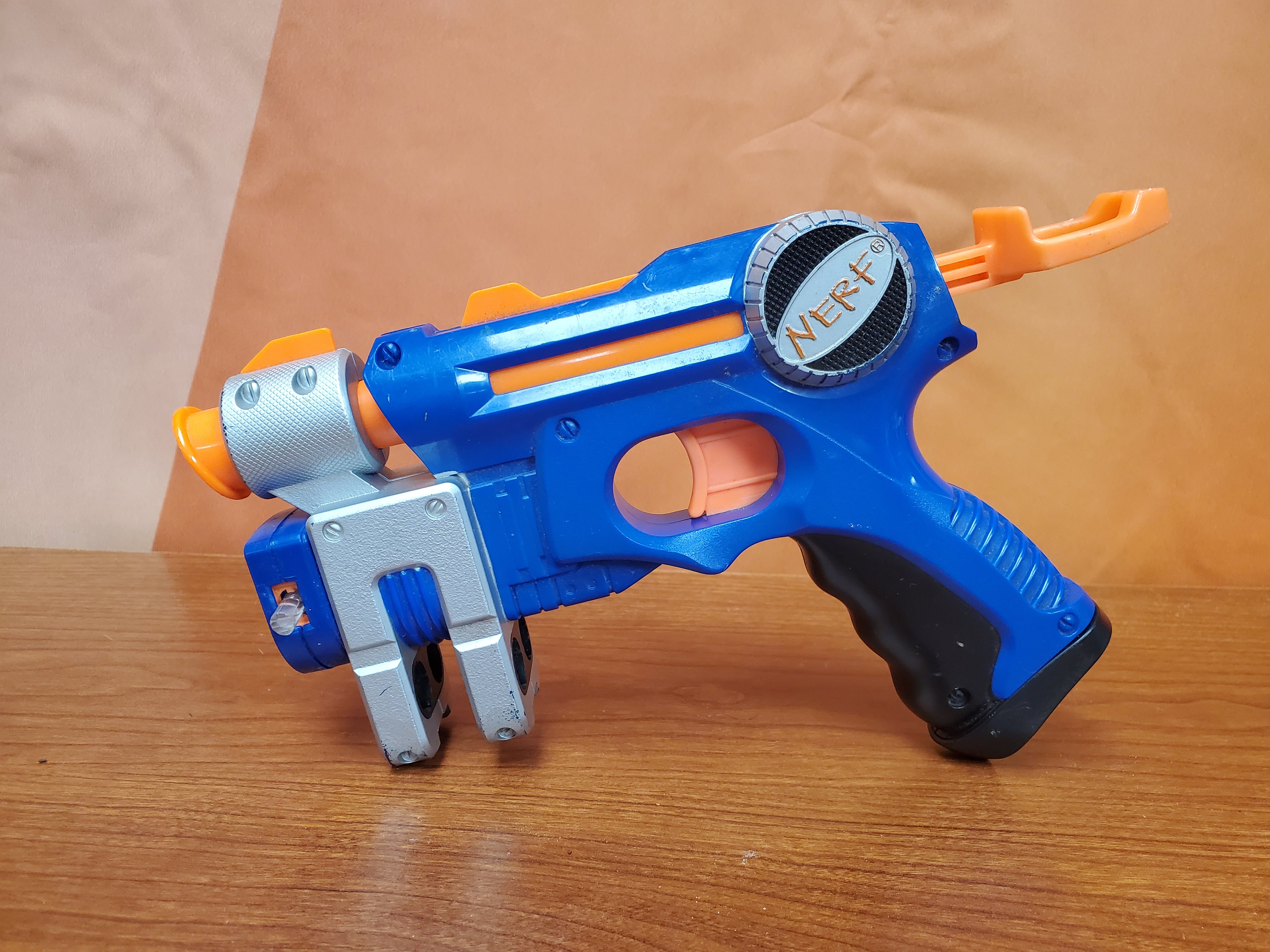Nerf Nite Finder – Blaster Guy