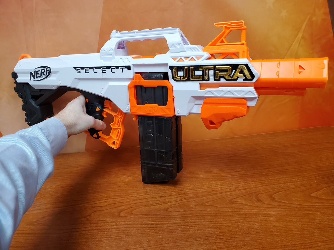 Nerf Ultra Select – Blaster Guy
